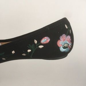 UNIONBAY | Shoes | Floral Embroidered Ballet Flats | Poshmark